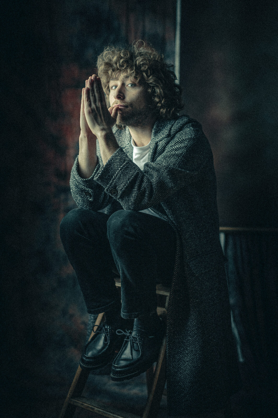 Intervista a Giovanni Buselli: «Raccontiamo la fragilità degli uomini»